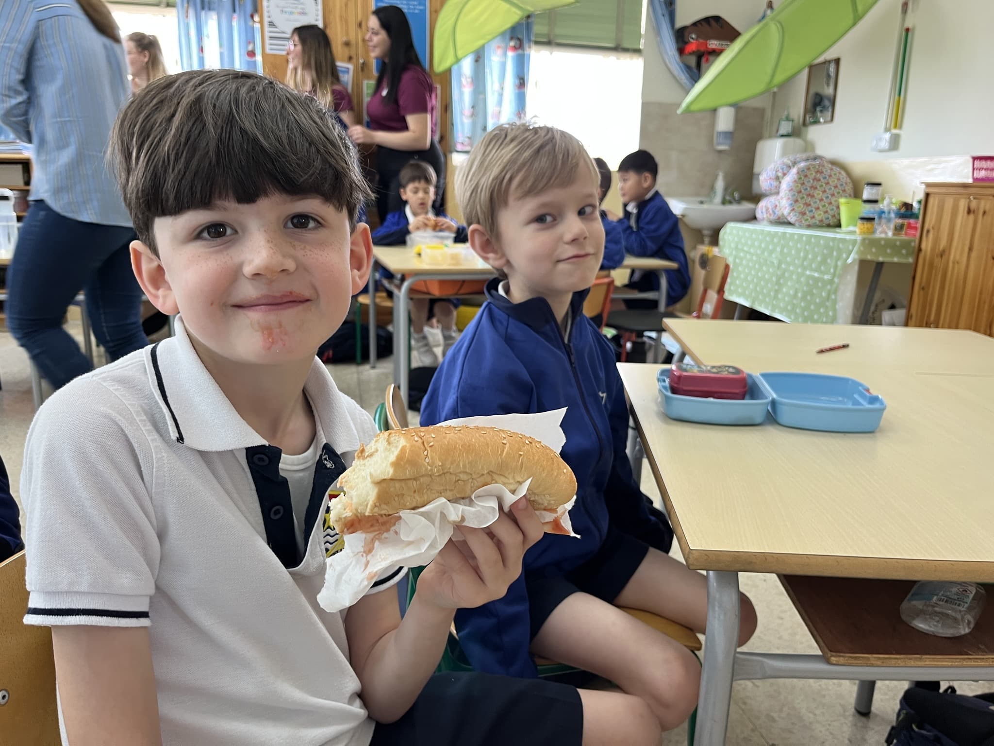 SMCSB Activities2223-3rd Term-May-Hot dog day in aid of children in ...